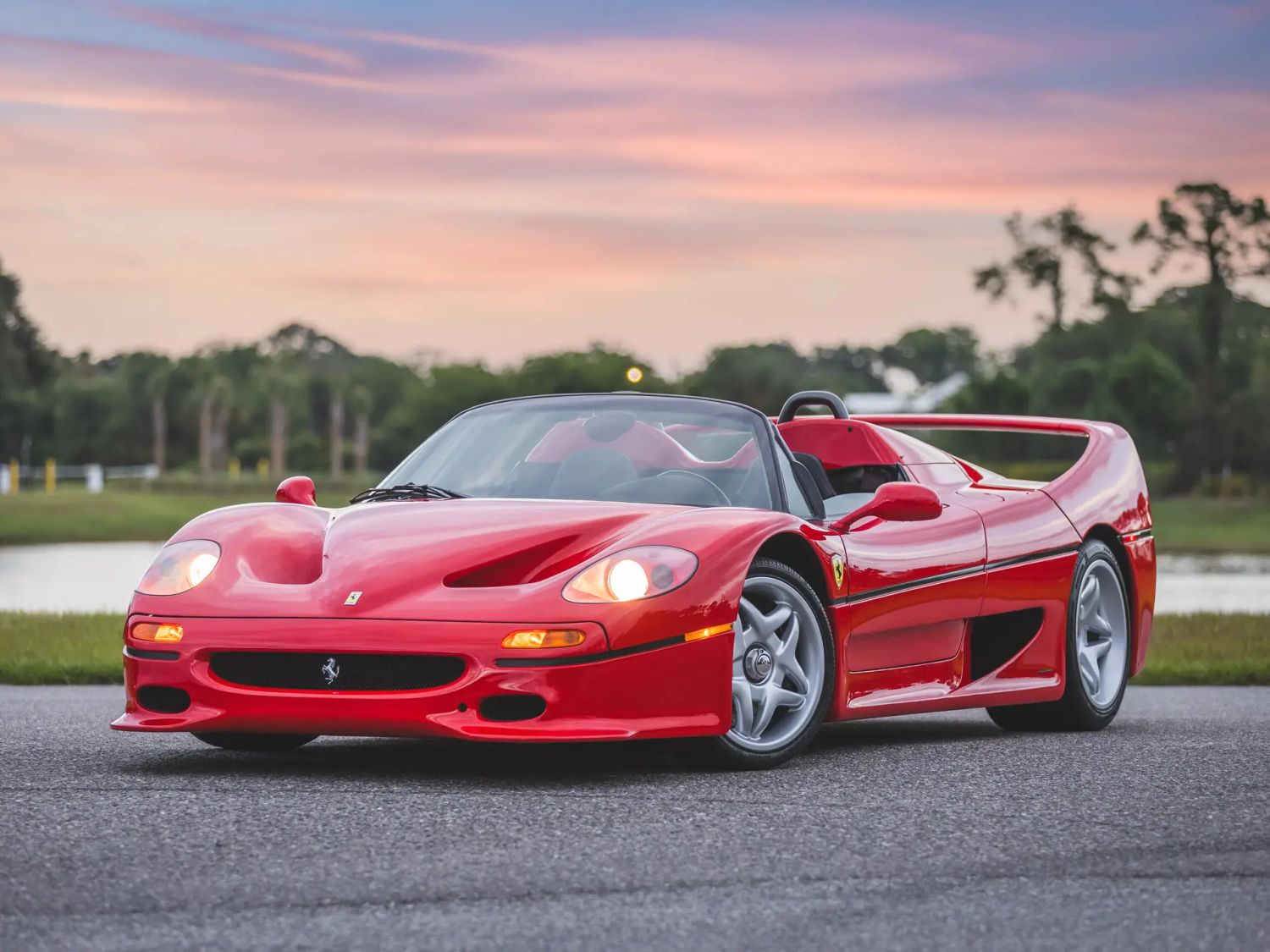 Ferrari F50, 1995 | AUTO.AE
